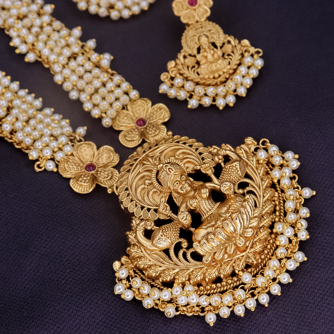 Yuvika Brass Rajwadi Long Moti Set – Kuvar Jewels