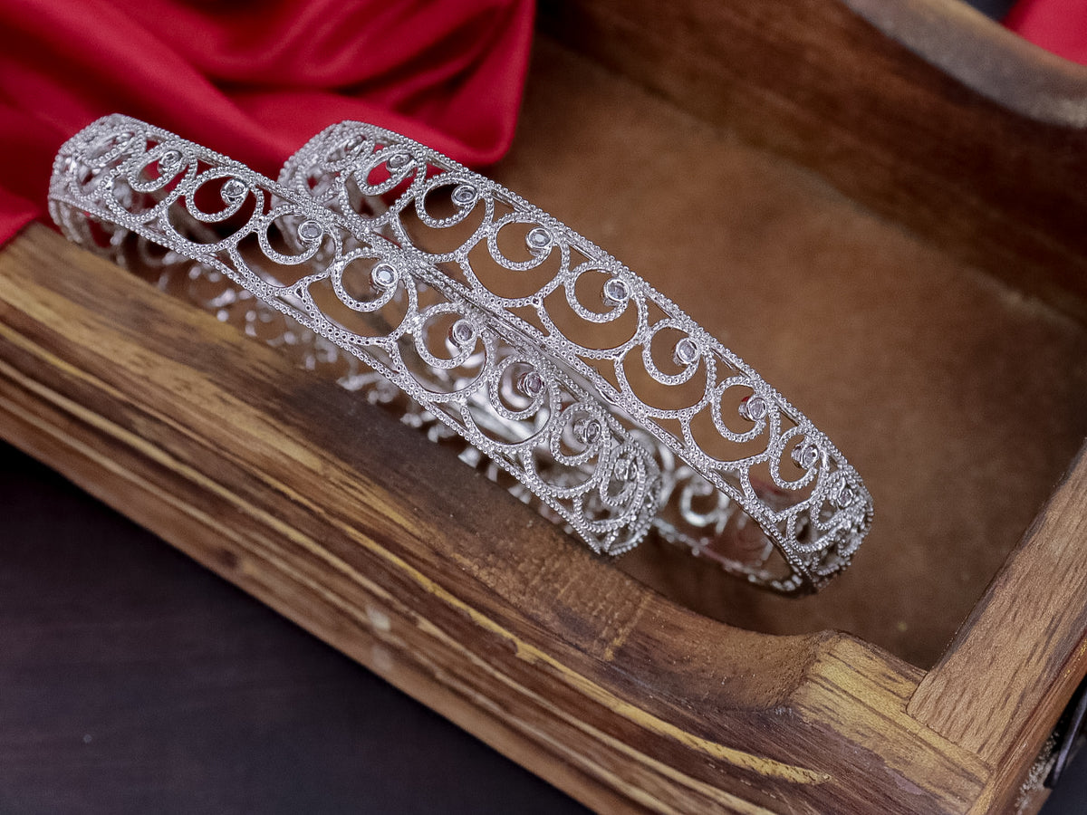 Lalima AD Bangles – Kuvar Jewels
